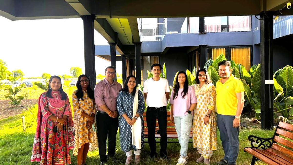 Swarrnim University hosted a Faculty Development Programme by Snehal ...