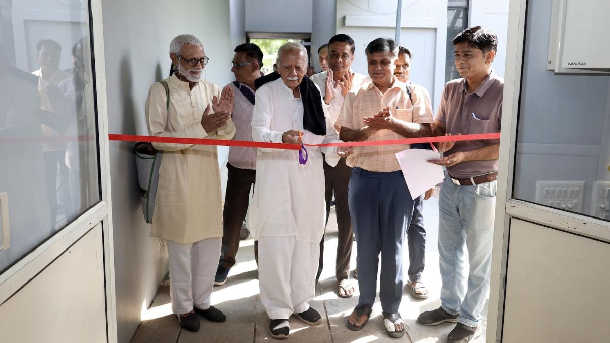 Shri Yashwant Mehta and Shri Ramesh Tanna inaugurated the AMAzing ...